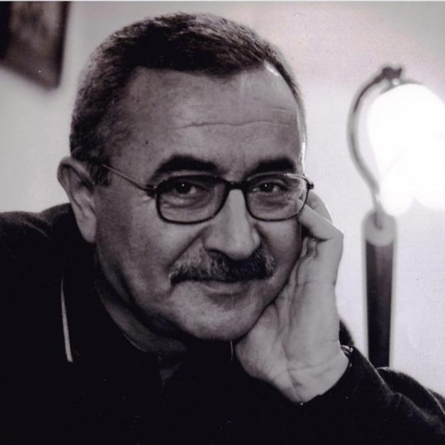 Şükrü Erbaş - Turkey - Poetry International